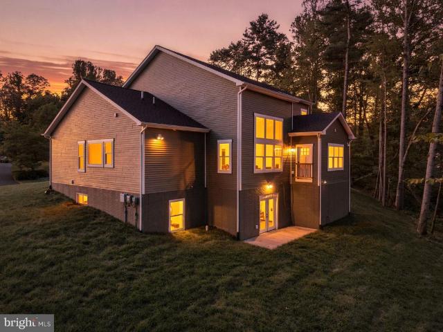 8020 Pinnacle Ridge Drive