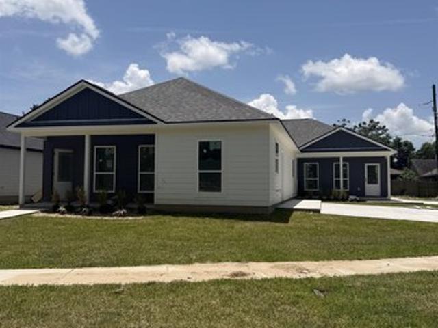 8020 8 Ned Ave, Baton Rouge, LA 70820