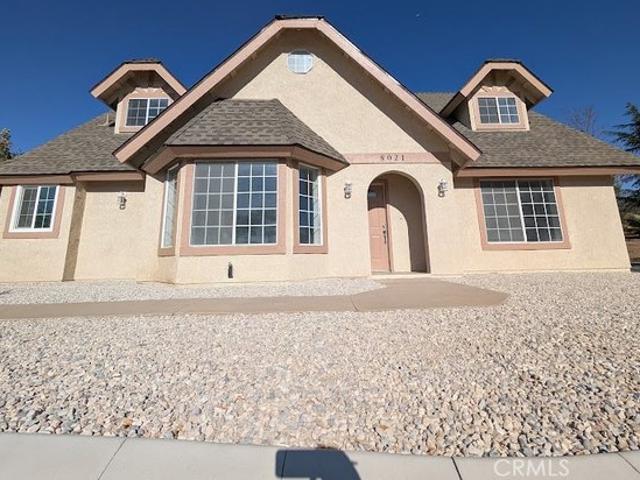 8021 Macron St, Oak Hills, CA 92344