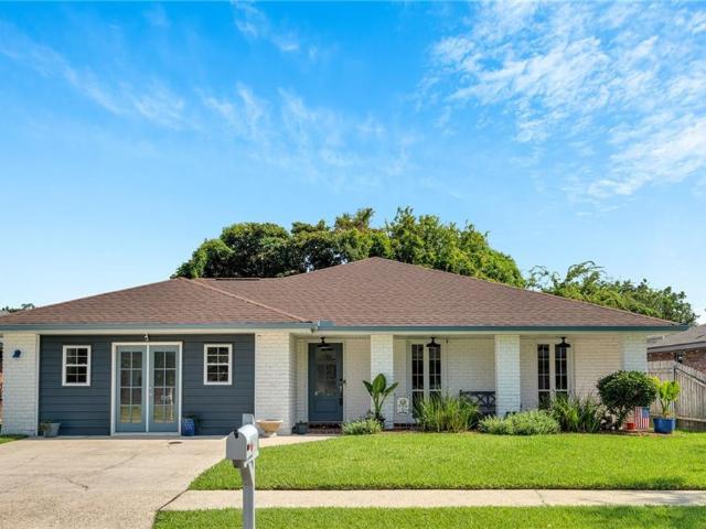 8021 Barocco Drive