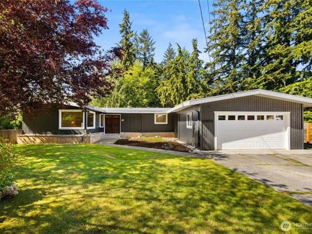 8021 st Pl SW, Edmonds, WA 98026