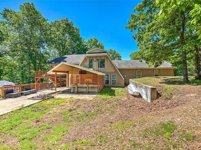 8022 Tanglewood Rd, Rogers, AR 72756