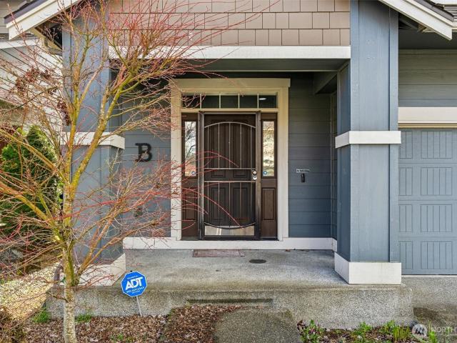 8022 th Street Ct E