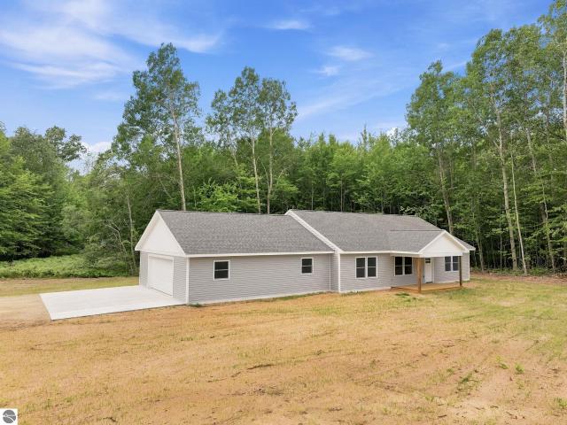 8022 W Blue Road