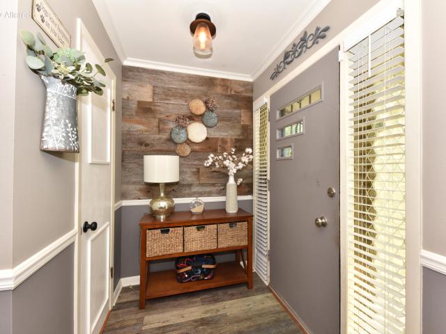 8023 W Beckett Ave, Unit Duplex