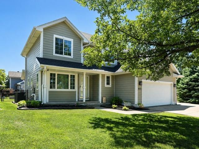 802 13th St SE, Altoona, IA 50009