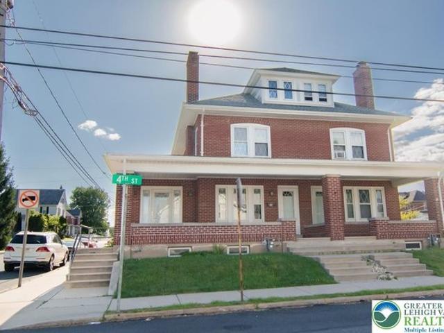 802 4th St, Whitehall, PA 18052