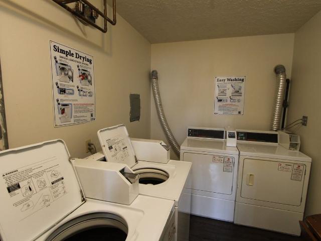 802 808 W 23rd Ave. 1 Bedroom Apartment for Rent at 802 W 23rd Ave, Bellevue, NE 68005