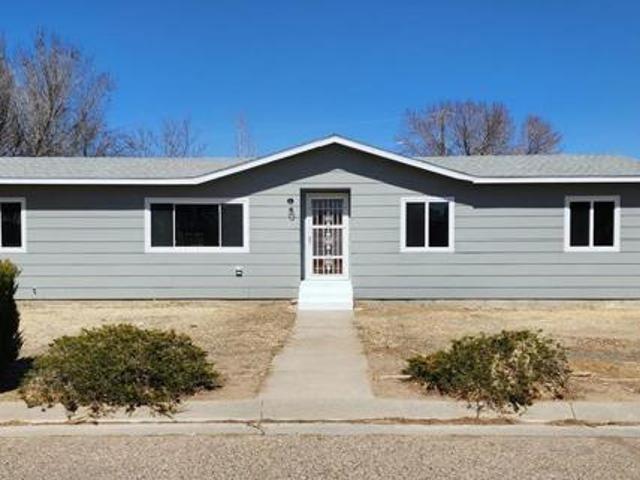 802 Cactus Pl, Lamar, CO 81052