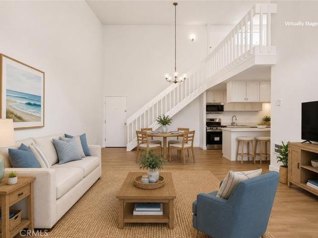 802 Camino Real 303