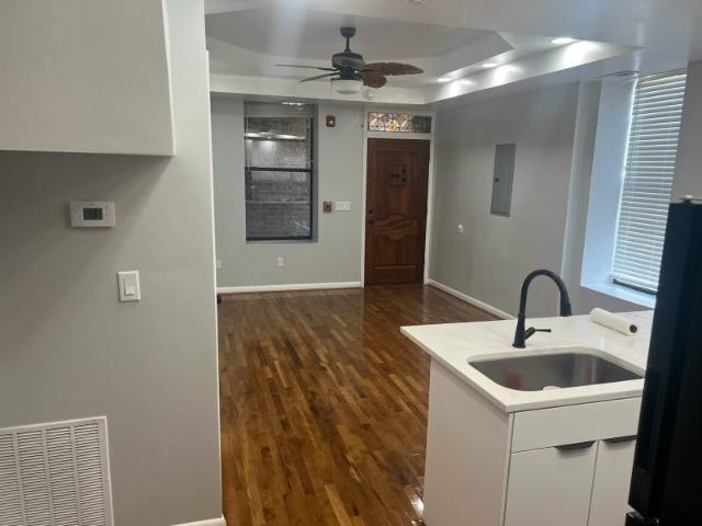 802 Central