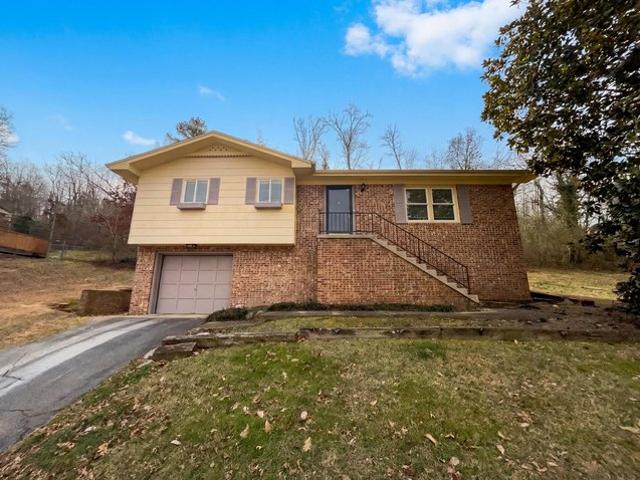 802 Ashwood Ln, Chattanooga, TN 37415