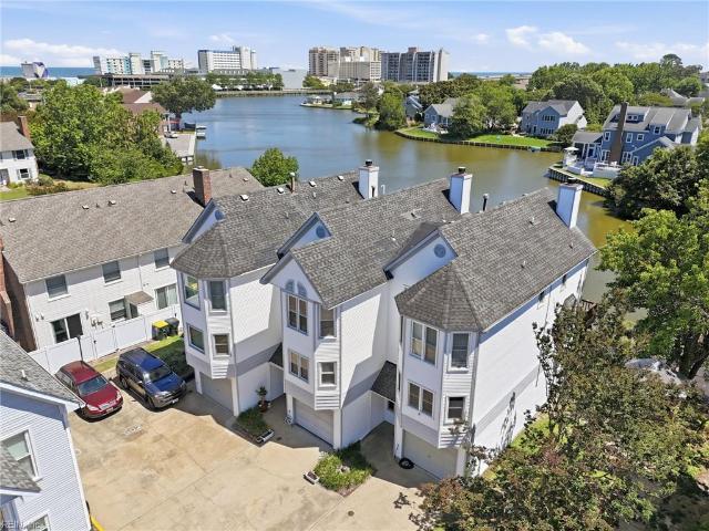 802 Baltic WALK
