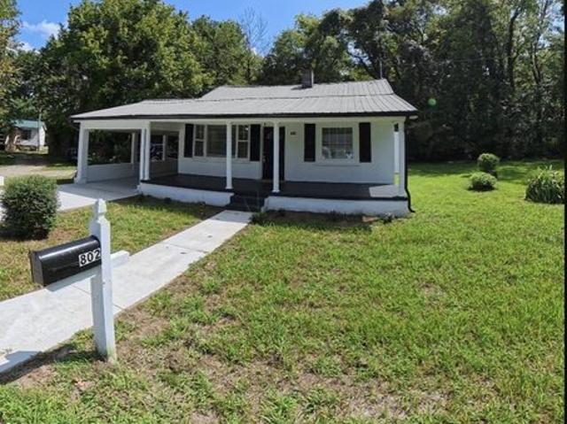 802 Gray St, Mount Pleasant, TN 38474