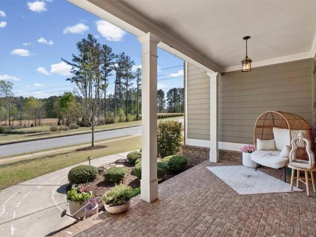 802 Double Branches Lane