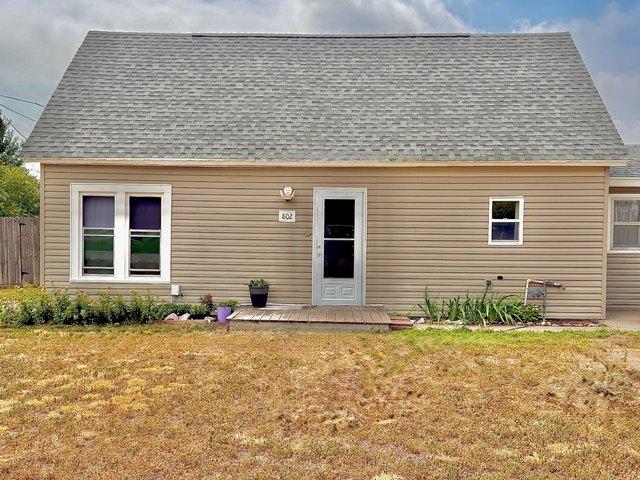 802 E 4th St, Ogallala, NE 69153