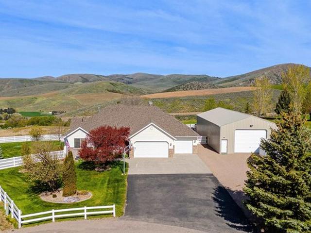 802 E Madlee Rd, Inkom, ID 83245