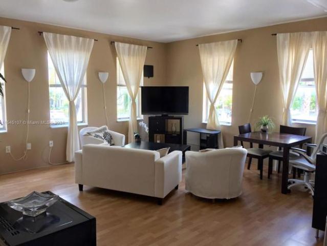 802 Euclid Ave #201, Miami Beach, FL 33139