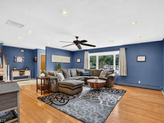 802 Kaminski Drive