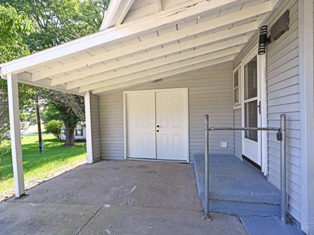 802 Johnson Avenue
