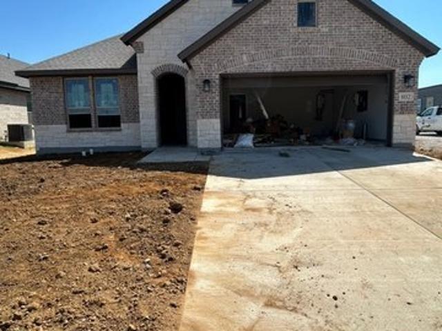 802 Juneau St, Gainesville, TX 76240