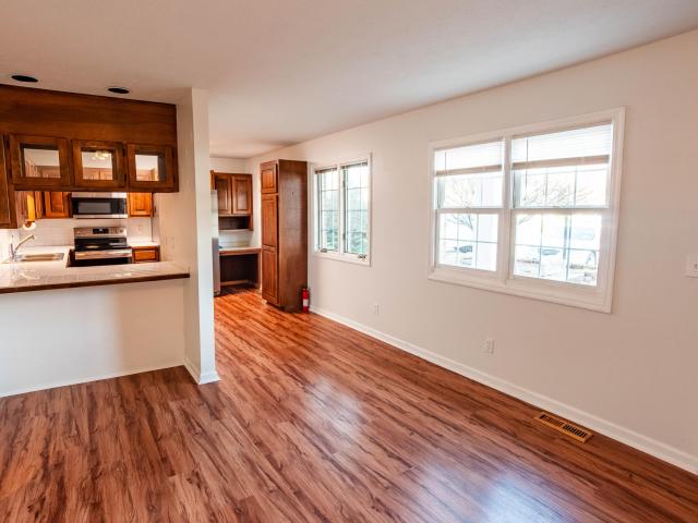 802 Locust Street 3