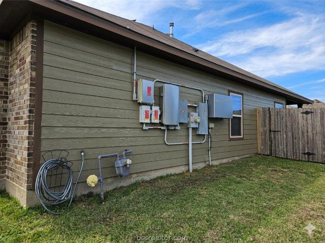 802 Mockingbird Street