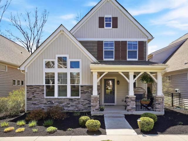 802 Monarch Court