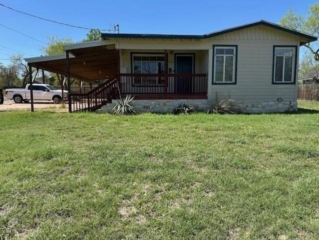 802 Magnolia Ln, Cottonwood Shores, TX 78657