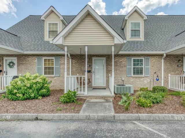 802 Milton Ct, Kingsport, TN 37664