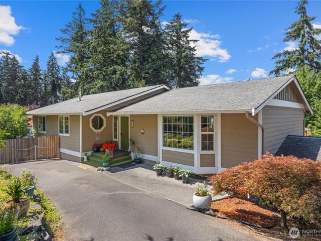 802 Milton Way, Milton, WA 98354