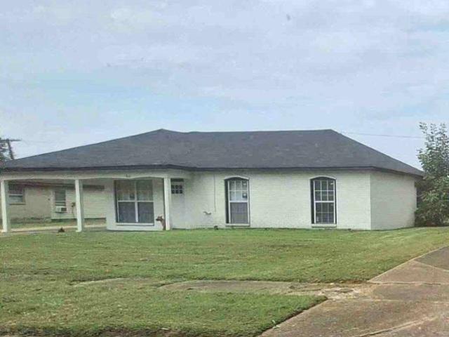 802 N 14th St, West Memphis, AR 72301