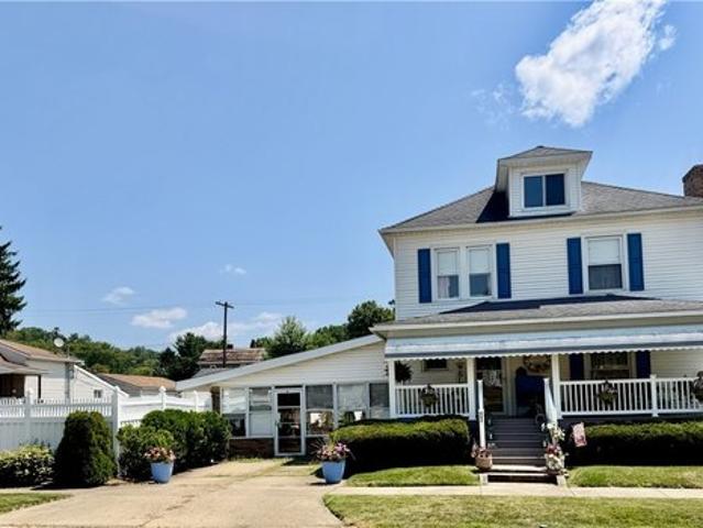 802 N 2nd St, Dennison, OH 44621