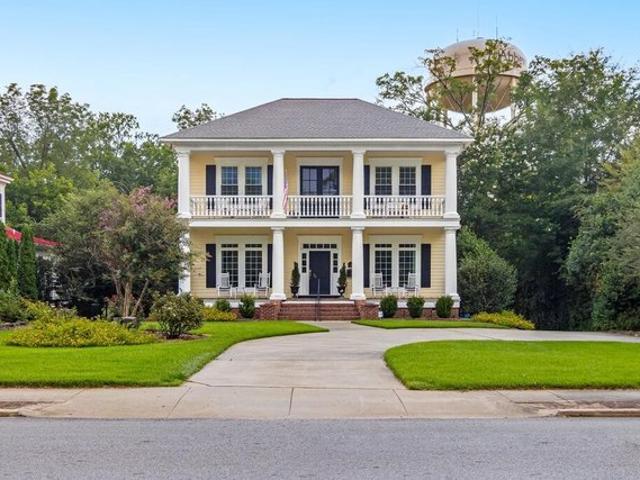 802 N Main St, Abbeville, SC 29620