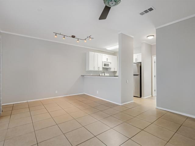 802 S 1st St # 206