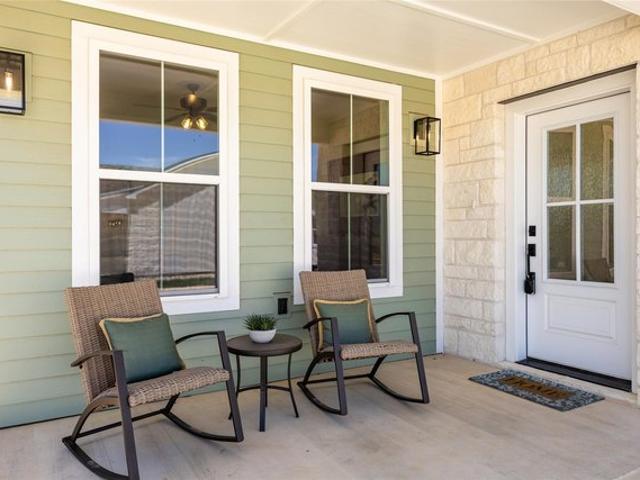 802 S Creek St Unit 101, Fredericksburg, TX 78624