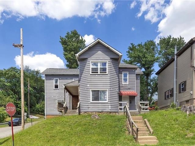 802 Spruce St, Rochester, PA 15074