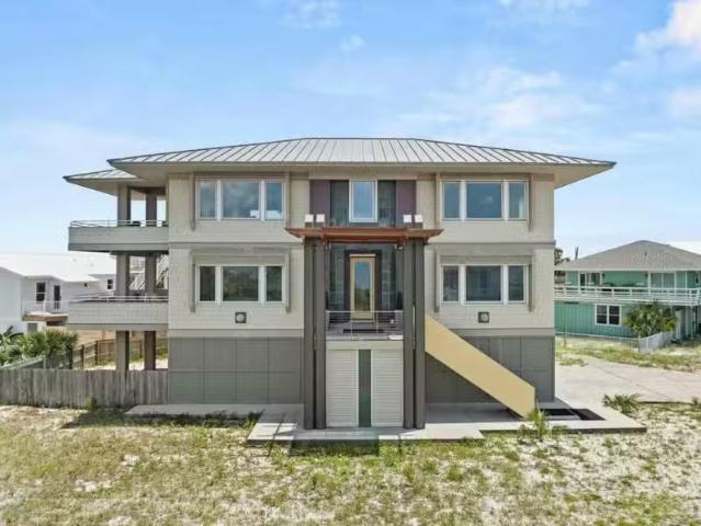 802 RIO VISTA DR, PENSACOLA BEACH, FL 32561 Single Family Resi.
