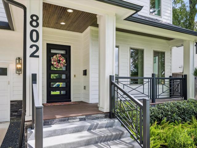 802 W 30th Street