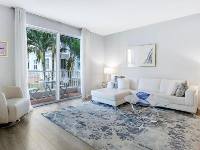 802 W Windward Way #206, Lantana, FL 33462