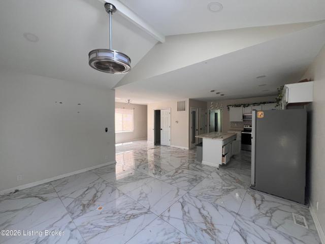 802 W Ashland Ave