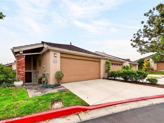 802 W Glenwood Cir, Fullerton, CA 92832
