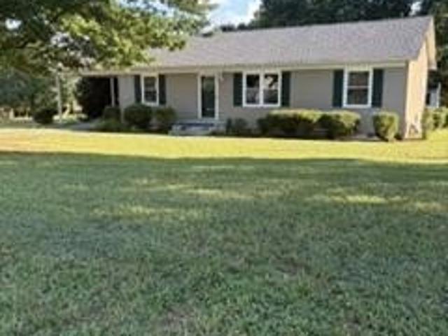 802 Woodland Dr, South Hill, VA 23970