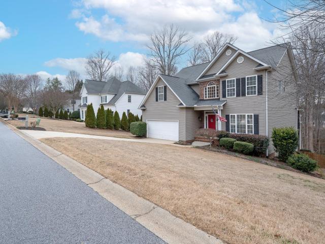 802 Worchester Place
