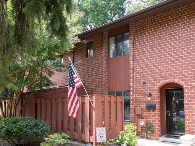 802 Worthington Dr, Exton, PA 19341