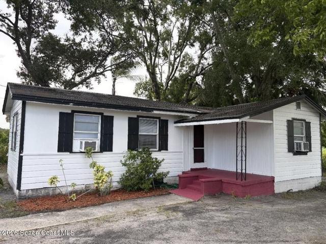 802 Wager Ave, Titusville, FL 32780