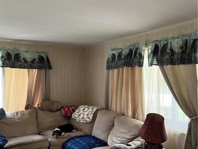 802 Valier Dr