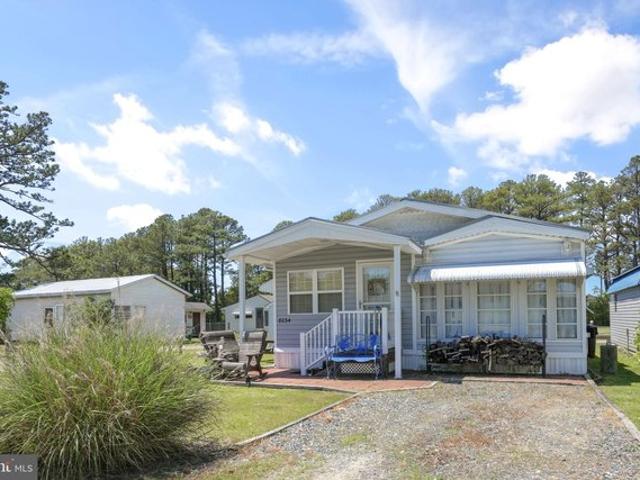 8034 Mire Pond One, Chincoteague, VA 23336