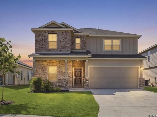 8034 Champion Crk, San Antonio, TX 78252