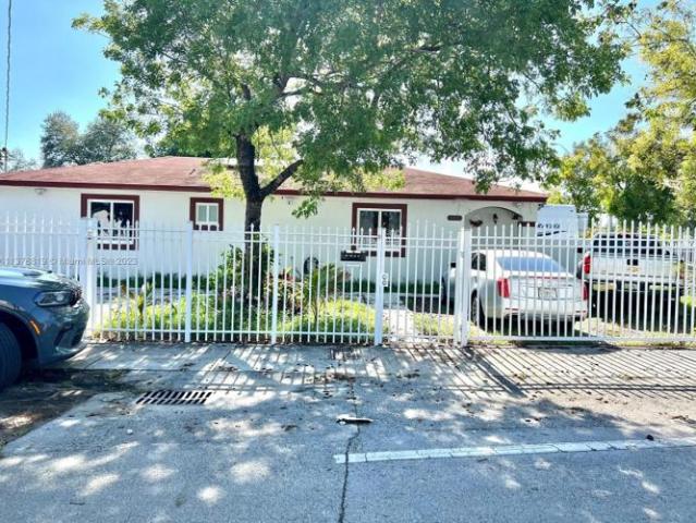 8036 11th Ave NW, Miami, FL 33150